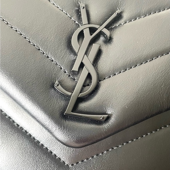 Saint Laurent | Bags | New Saint Laurent Ysl Loulou Small Leather ...